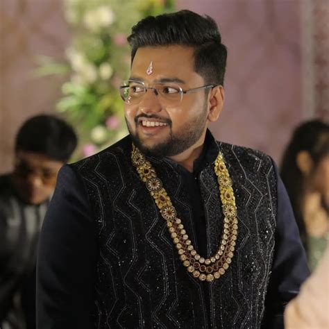 Darshan Jain (@darshan_khabiya) • Threads, Say more