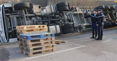 Un Chauffeur Routier Grièvement Blessé