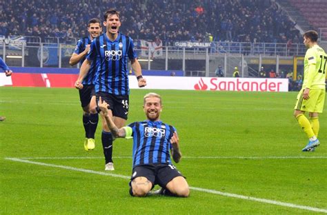 Coronavirus Federica Percassi Una Preghiera Per Bergamo