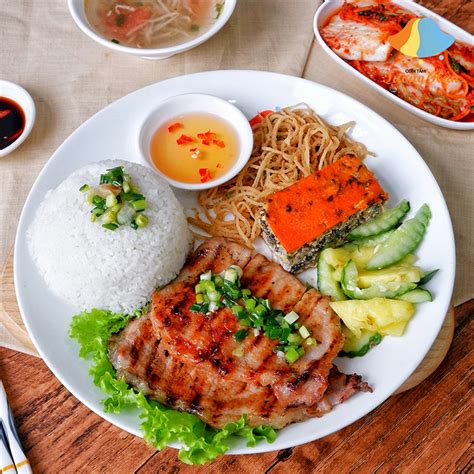 Rough Guides Recommends Top 9 Must Try Vietnamese Dishes