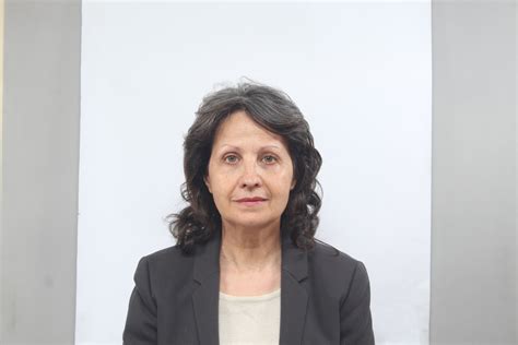 Д р Мариана Крачанова Зъболекар Стоматолог София Супердок