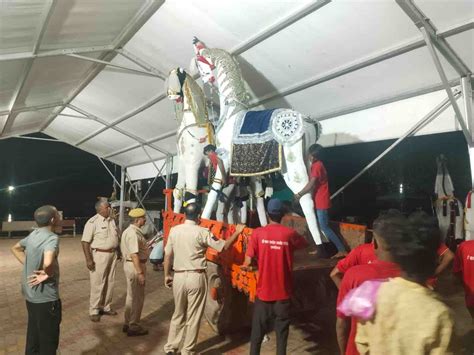 रामदेवरा में बम धमाके की धमकी के बाद हाई अलर्ट मंदिर खाली कराया गया Mttv India