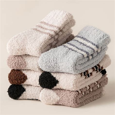 61초 61sec No 900 [7켤레 세트]따뜻한 방한양말 남자 여자 수족냉증 수면양말 세트 극세사 양모 롱 보온 귀여운 무압박 임산부 당뇨 양말 선물 위시버킷