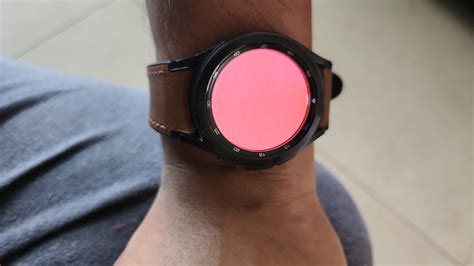 Pink screen on Watch 4 Classic : r/GalaxyWatch