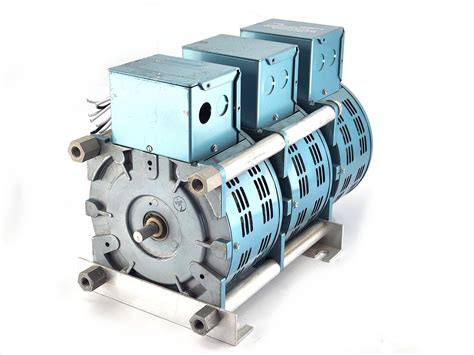 Staco 2520CT 3 Variac 240 480VAC Three Phase Input 0 560VAC 10A 9 7KVa Output Global Test