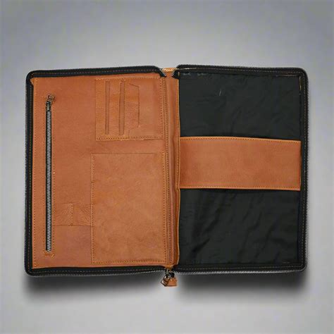 Business Zip Folder Tan Moksi