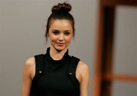 Cara Membuat Lesung Pipi Alami Tips Mudah Mendapatkan Lesung Pipit