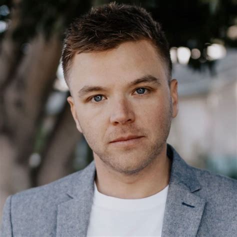 Brett Davern Biography Age Height Weight Girlfriend Mrdustbin