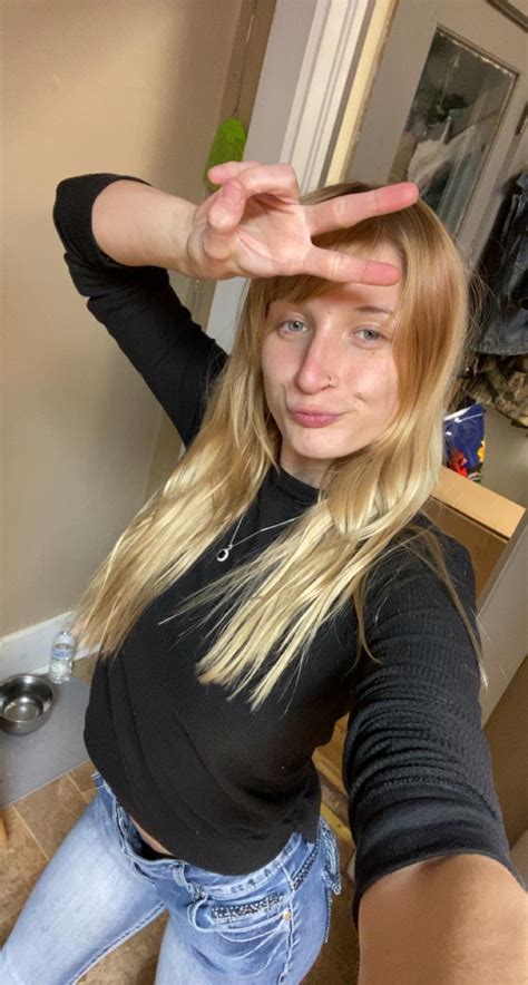 23f Not My Best Photo Lol But I Took It Last Night R Happygirls