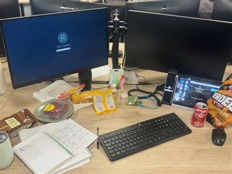 Tidyworkplace Fayehayward Hiringnow Jamie Davies 1710 Comments