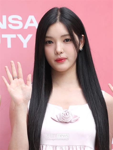 [포토s] 하츠투하츠 유하 분위기 미녀