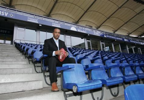 Football Experte Was Macht Denn Patrick Esume Beim Hsv