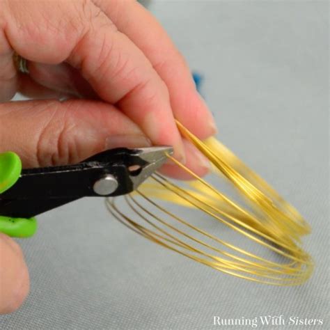 How To Make A Multi Bead Memory Wire Bracelet Running With Babes