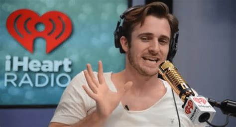 Quick Ways To Fix An Argument IHeartRadio Matthew Hussey