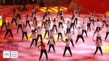 Flash Mob Dancing S Tenor