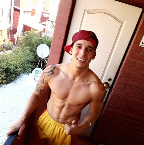 Images Tagged With Flaites Turroa Ricos Solofutbolistaschilenos On Tumblr