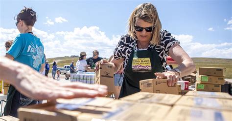 Drive Thru Mobile Food Pantries Set Around State