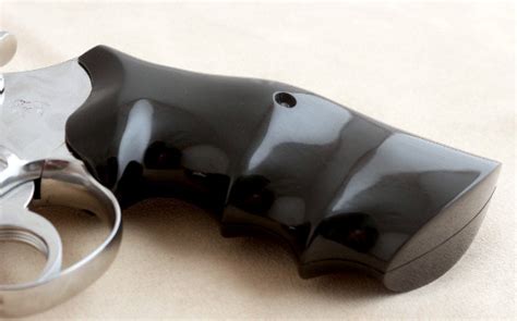 Colt Python And Officer Custom Pistol Grips Bestpistolgrips