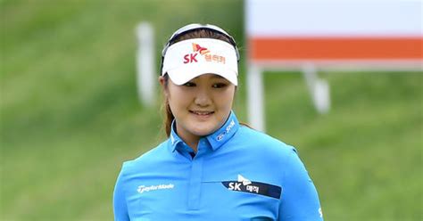 유해란입가에 퍼지는 미소 사진