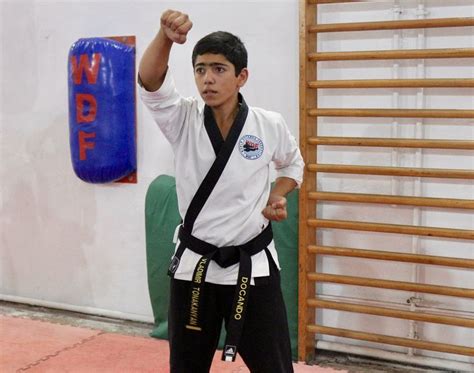 Age Uke Karate Martial Arts Karate Taekwondo