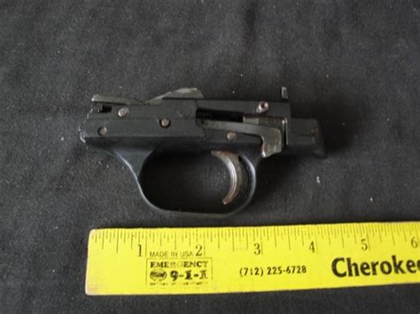 Vintage Mossberg 500 Poly Trigger Assembly 12 Gauge Old Style W Pin Ebay