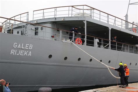 Hrvatski Poduzetnik A Gdje Je Završio Azbest S Titovog Galeba I