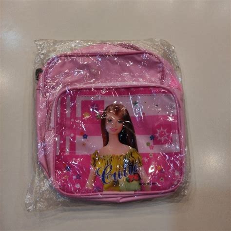 کمدا قیمت و خرید کیف دخترونه ابعاد 21 رده سنی همه سن رنگ صورتی وزن 3