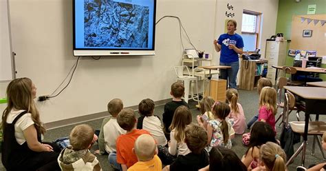 Uw Educators Take Stem Activities To Saratoga News