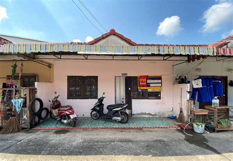 ขายทาวน์โฮม 1 ชั้น 2 ห้องนอน 1 ห้องน้ำ ราคาถูกเพียง 500 000 บาท ในอำเภอเมืองระยอง ตำบลเชิงเนิน