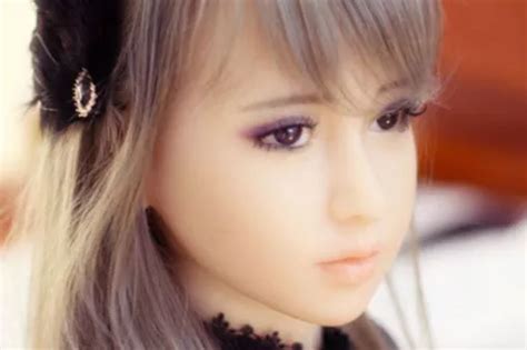 Shocking Tiny SEX ROBOT Which Looks Like Babegirl Is On Sale For 770 And Comes Delivered In
