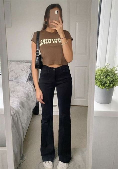 30 แฟชั่นกางเกงขาม้าสุดฮอต ใส่กับเสื้ออะไรดี Ladyissue เว็บรีวิวเครื่องสำอาง ชุมชนผู้หญิง