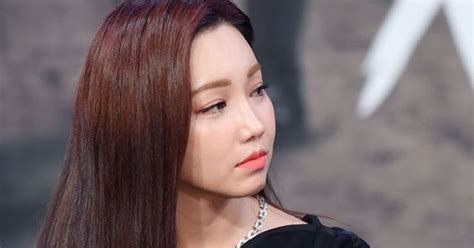 이유리우아하게 사진