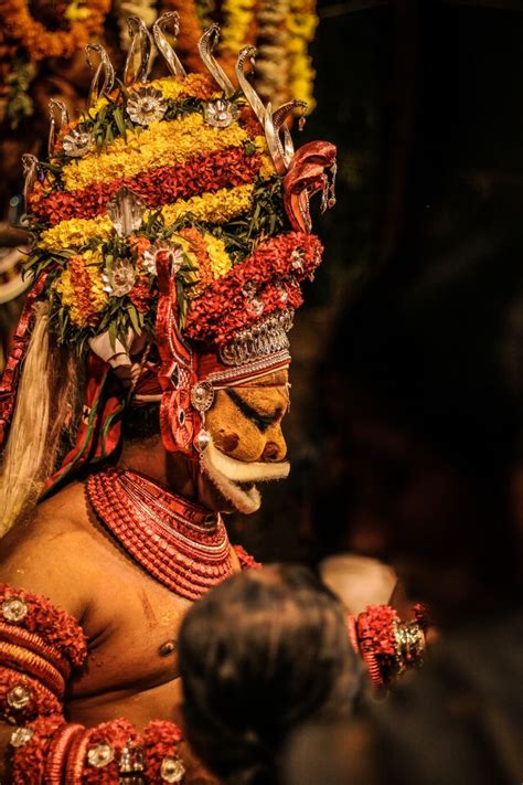 Muthappan Theyyam Photos Camera Tattoo Muthappan Wallpaper Hd Cool Wallpapers For Phones
