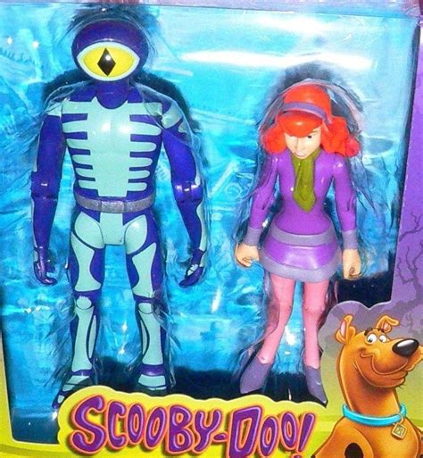 Scooby Doo Daphne And The Skeleton Man Series 1 Action Figures