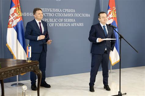 Сарадња између Министарства информисања и телекомуникација и Министарства спољних послова