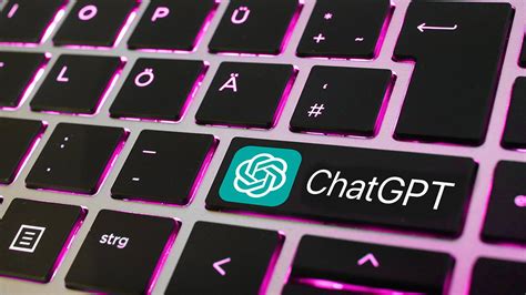 italia busca de nuevo las cosquillas a chatgpt y acusa al chatbot de