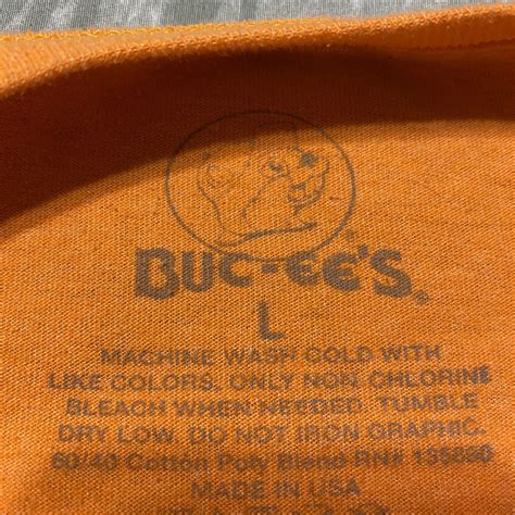 Buc Ees Denton Tx Mens L T Shirt Gem