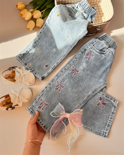 ‎کودک زیبا پوشاک بچگانه‎ ‎طرح پارچش یجوری خاصه که مطمئنم جایی