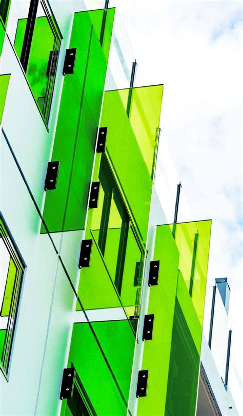 Vanceva® Colour Laminated National Glass