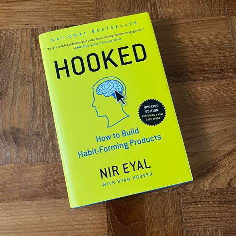 Hooked By Nir Eyal Hobbies And Toys Books And Magazines Fiction And Non