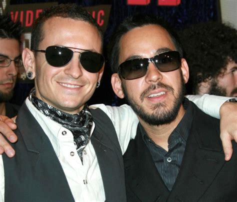 A Frase De Mike Shinoda Sobre Chester Bennington Que Mexeu Com Os Fãs