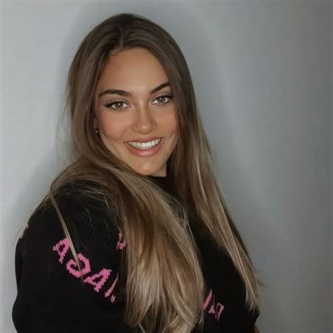 𝓢𝓸𝓯𝓲𝓪 𝓕𝓮𝓻𝓻𝓪𝓻𝓲 S Sofiaferrari • Threads Say More