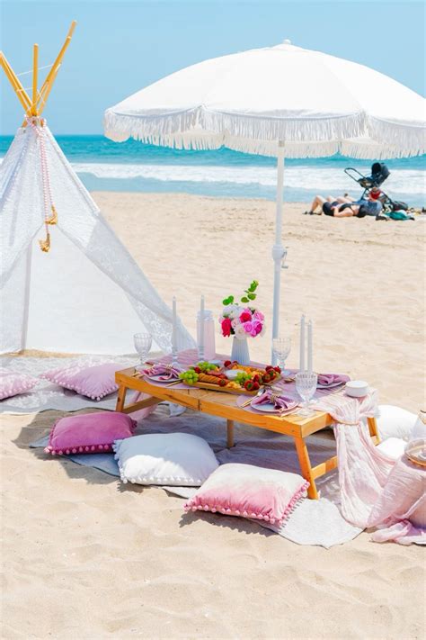 Picnic Setup Beach Beach Picnic Picnic Party Romantic Picnics