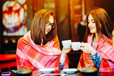 Introvert Vs Extrovert The Mystery Behind An Introvert S Mind