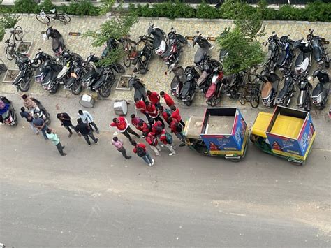 Vibidsoft Pvt Ltd On Linkedin Reliancesmartstore Traditionalmarketing Tutktuk Autorickshaw