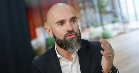 Sebastian Kulczyk Przejmuje Polską Spółkę Technologiczną Nabytek Wiąże