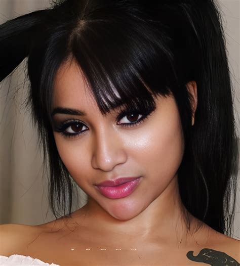 Yasmina Khan Wiki Age Babefriend Net Worth Photos Videos Ethnicity And More