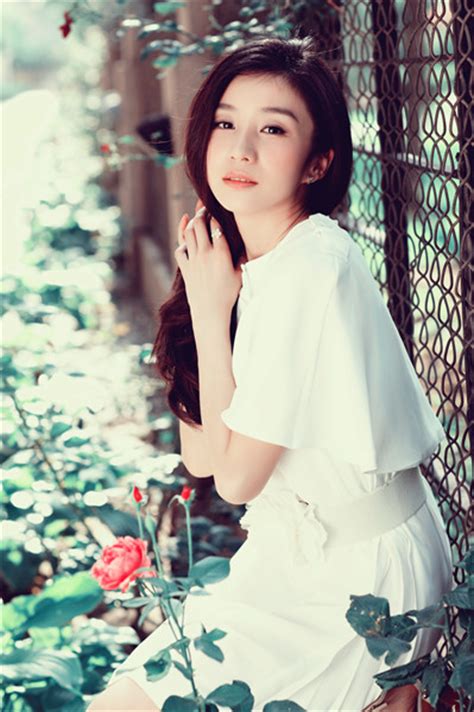 《闺中密友》热拍 陶慧娜疯狂青春放肆爱 搜狐娱乐