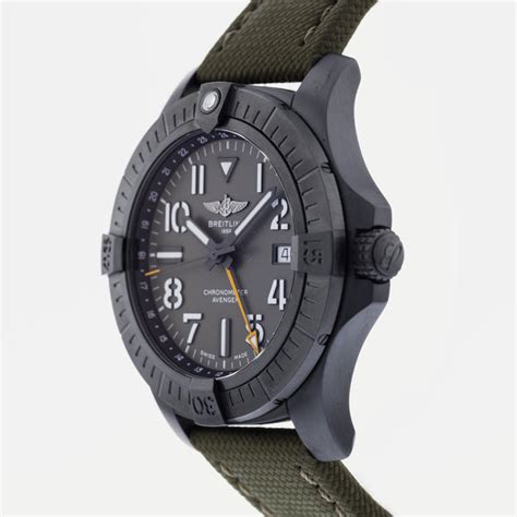 Breitling Avenger Night Mission Automatic 45 Gmt Limited Edition V3239