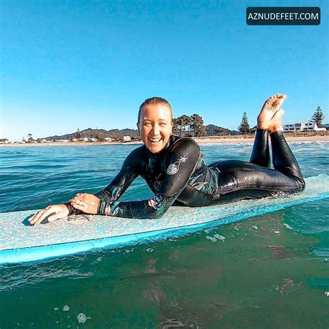 Ella Williams Feet Aznudefeet